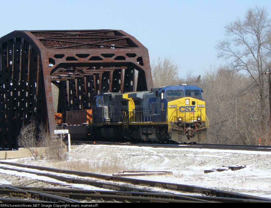 CSX 390